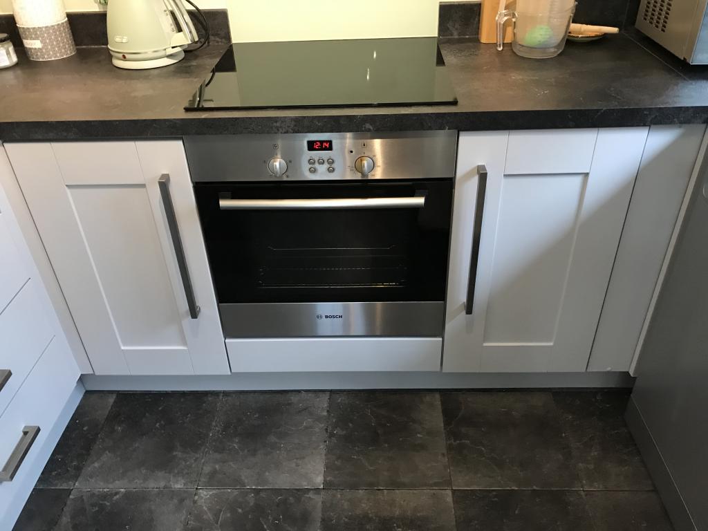 Three Counties Kitchen Spraying Kitchen Door Refurbishment in Hampshire ...